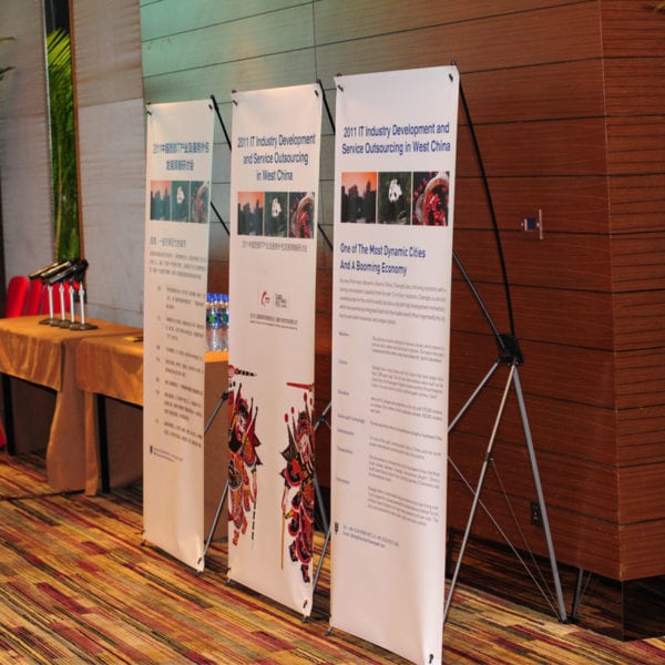 Tripod Display Stand – UNISUPPLY